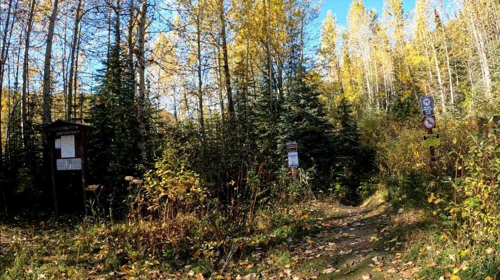 Raven Lake in Sugarbowl/GrizzlyDen Provincial Park BC – Outdoor ...